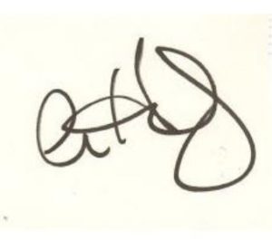 Anne Hathaway: Bio, family, net worth | Celebrities InfoSeeMedia