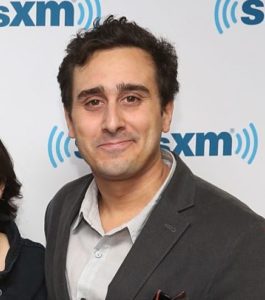 Danny Devito Net worth, Age, Height, Family & More [2024]