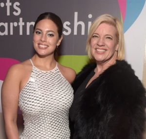 Ashley Graham: Bio, family, net worth | Celebrities InfoSeeMedia