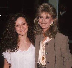 Sara Gilbert Net worth, Age, Height, Family & More [Updated ...