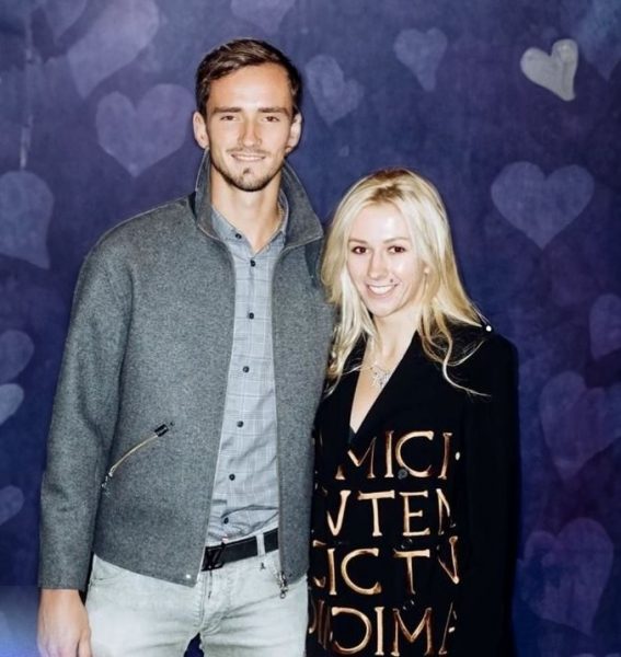 Daniil Medvedev Net worth, Wife, Age, Family. Facts & More [2024 ...