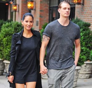 Joel Kinnaman: Bio, family, net worth | Celebrities InfoSeeMedia