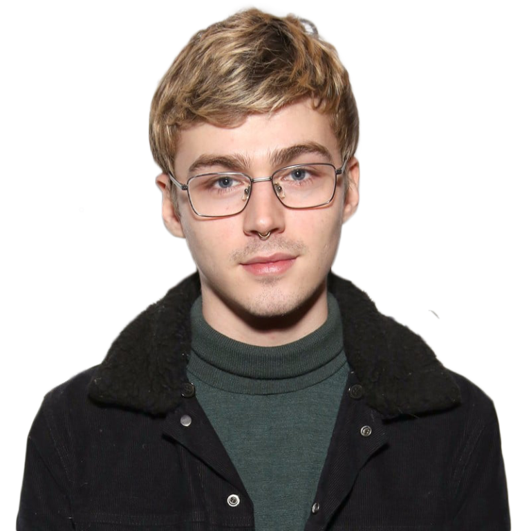 Miles Heizer: Bio, family, net worth | Celebrities InfoSeeMedia