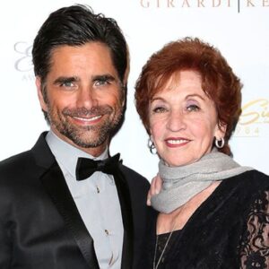 John Stamos: Bio, family, net worth | Celebrities InfoSeeMedia