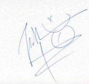 Josh Peck signature | Celebrities InfoSeeMedia