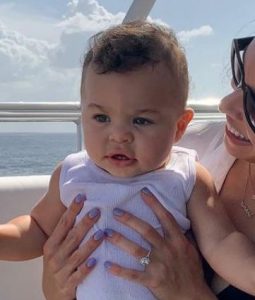 Discover Amari Thomas Evans : The Son of Mike Evans | Celebrities ...