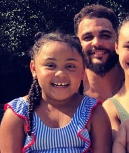 Meet Mackenzie Evans : The Daughter of NFL Star Mike Evans ...