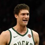 Robin Lopez: Bio, family, net worth