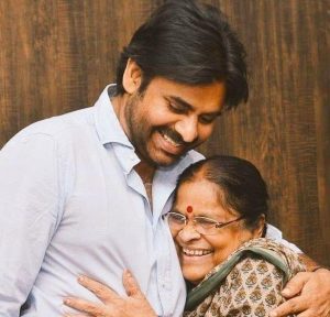 Pawan Kalyan : Bio, family, net worth | Celebrities InfoSeeMedia