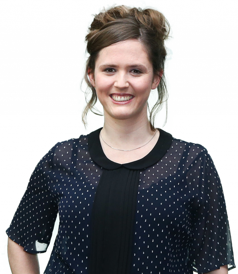 Emily Cox : bio, family, net worth | Celebrities InfoSeeMedia