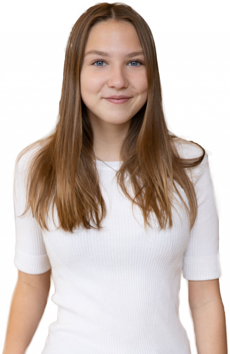 Isabelle Nélisse : Bio, family, net worth | Celebrities InfoSeeMedia