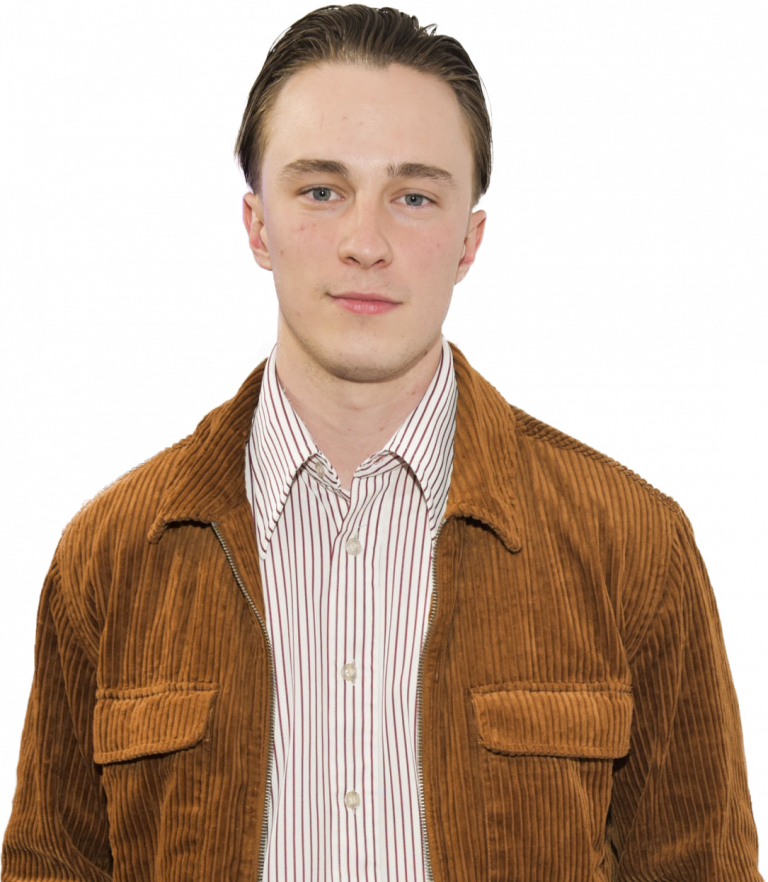 Drew Starkey: Bio, family, net worth | Celebrities InfoSeeMedia