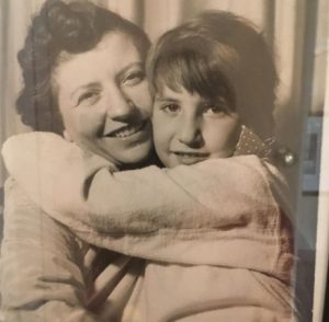 Lin Shaye : Bio, family, net worth | Celebrities InfoSeeMedia