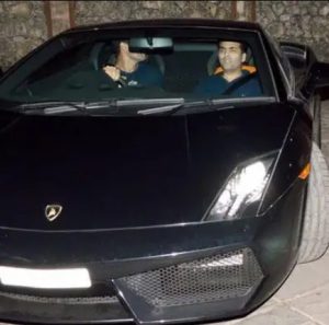 Karan Johar : BIo, family, net worth | Celebrities InfoSeeMedia