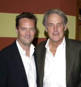 Matthew Perry Death, Net worth, Age, Family, Girlfriend & More ...
