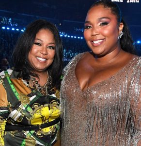 Lizzo: Bio, family, net worth | Celebrities InfoSeeMedia