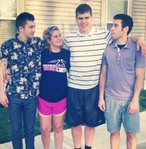 Tyler Joseph : Bio, family, net worth | Celebrities InfoSeeMedia