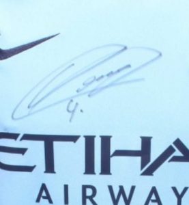 Vincent Kompany : Bio, family, net worth | Celebrities InfoSeeMedia