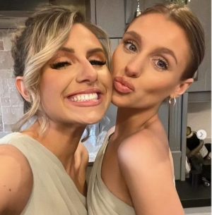 Chloe Burrows Net worth, Age, Boyfriend, Family, Facts & More [2023]