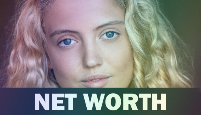 Amelia Clarkson : Bio, family, net worth | Celebrities InfoSeeMedia