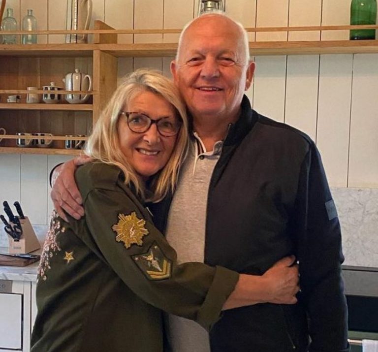 Cathy Griffiths: Emma Willis's mother | Know About Her | Celebrities ...