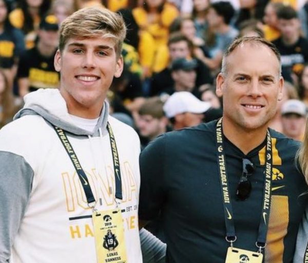 Lukas Van Ness Net worth, Girlfriend, Age, Height, Family & More [2023 ...