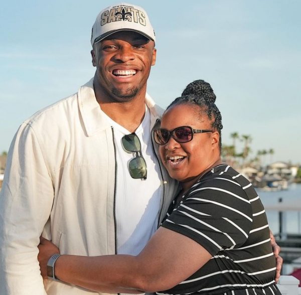 Isaiah Foskey Net worth, Girlfriend, Family, Facts & More [2023 ...