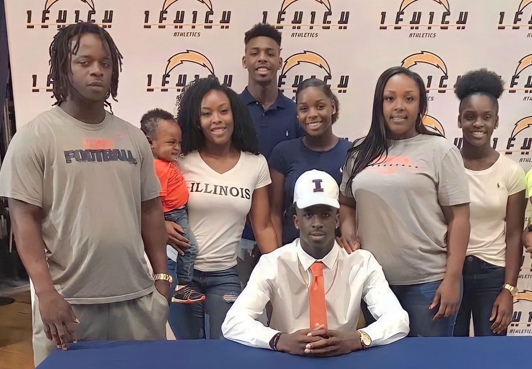 Jartavius Martin Net worth, Age, Family, Facts & More [2023 ...