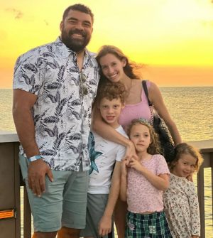 Cameron Heyward Net worth, Wife, Age, Height & More [2024 ...