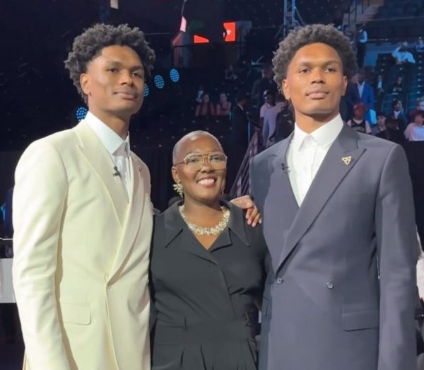 Ausar Thompson Net worth, Age, Height, Parents & More [2023 ...