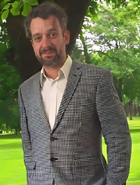 Asa Butterfield's Dad: Exploring the Life of Sam Butterfield ...