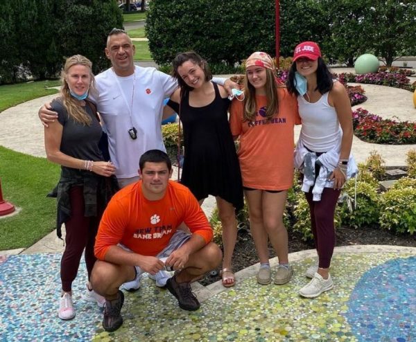 Bryan Bresee Net worth, Age, Height, Parents & More [2023 ...