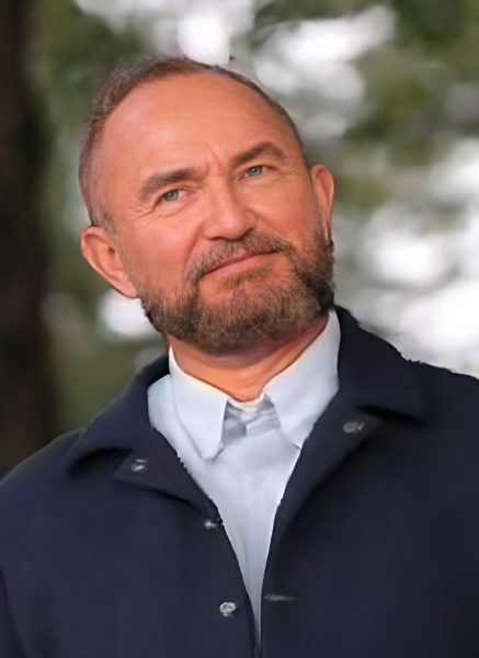 Meadow Walker's Grandfather: The Decorated Navy Veteran Behind Paul Walker