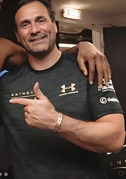 Frankie Sims: The Younger Sims Sister Stepping Out of Chloe's Shadow ...