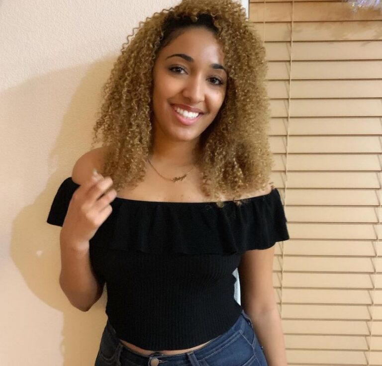 Julian Strawther Net worth, Height, Age, Parents & More [2023 ...