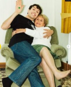Nick Grimshaw's Father: Uncovering the Life of Peter Grimshaw ...