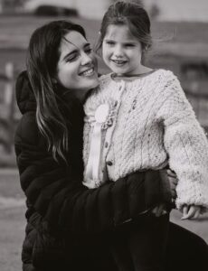 Meet India Felstead-Patterson: Alexandra Felstead's Daughter - What's ...