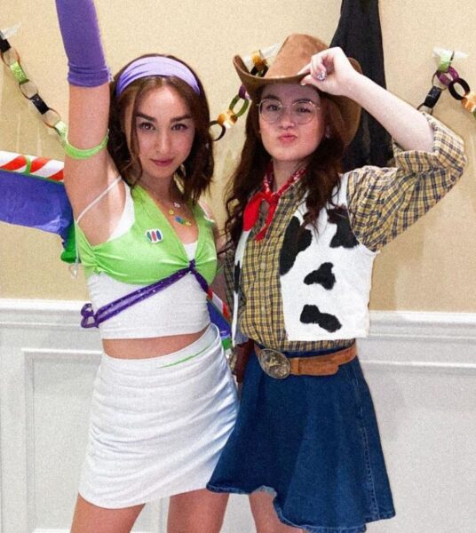 Who is Sara Cathcart? Anna Cathcart's Sister: Uncovering Her Life and ...