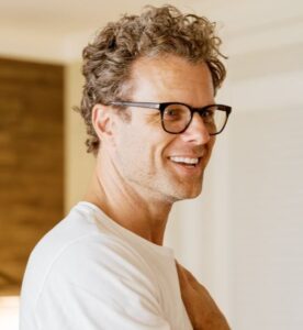 Who is Derek Baynham? Vanessa Ray's Ex-Husband: Uncovering His Life and ...