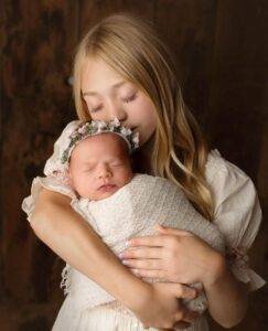 Everleigh Rose's Half-Sister Sunday LaBrant: Uncovering Her Life and ...