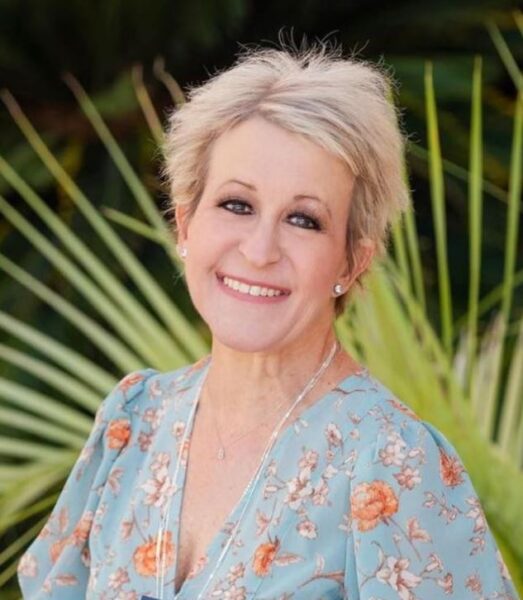 Bridgette Cameron : The Inspiring Sister of Candace Cameron Bure ...