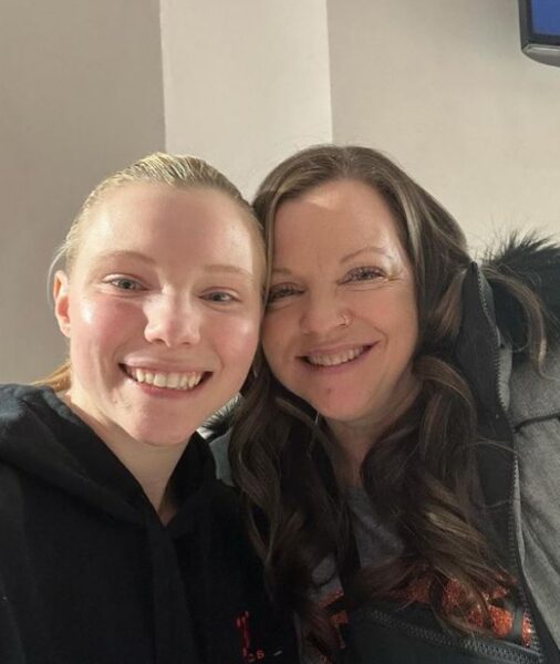 Discover Danielle Mitchell-Greenberg : Mother of Gymnast Jade Carey ...