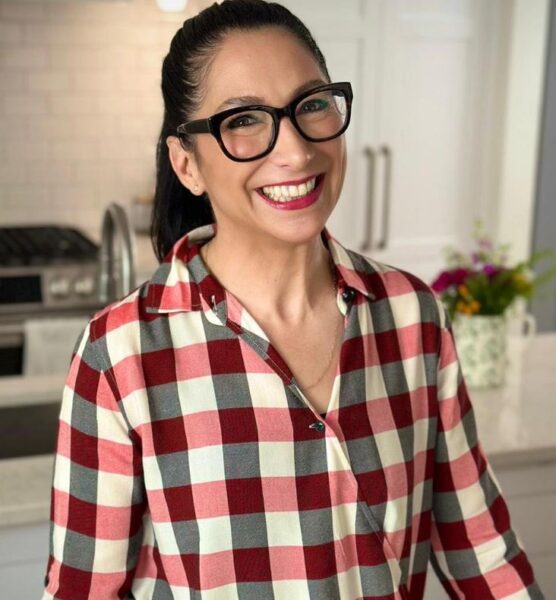 Gesine Bullock-Prado : Discover Sandra Bullock's Sister and Her ...