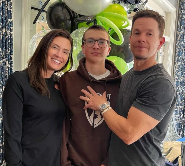 Discover Michael Wahlberg : Mark Wahlberg's Son and His Life ...