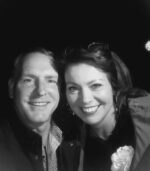 Who is Anne Twist? Mom of Harry and Gemma Styles | Celebrities InfoSeeMedia