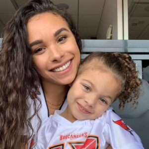 Meet Ariah Evans : The Daughter of NFL Star Mike Evans | Celebrities ...