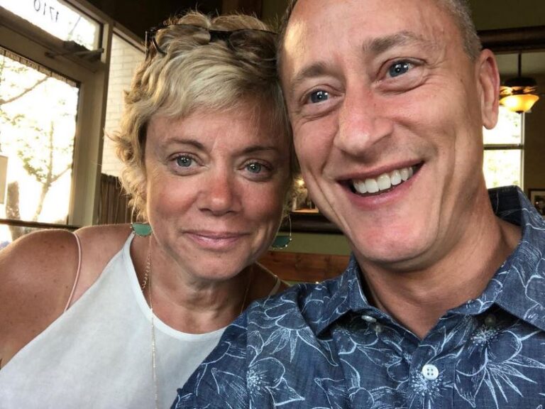 Meet Amy Reinhart : Lili Reinhart's Supportive Mom and Her Inspiring ...