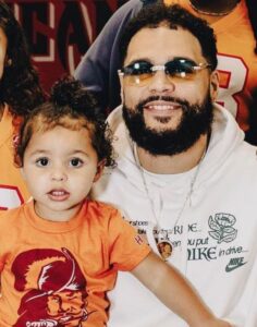 Mike Evans Net worth, Wife, Age, Family & More [2025] | Celebrities ...