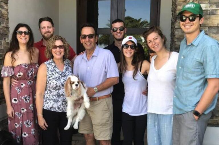 Alison Berns : Howard Stern's Ex-Wife – Untold Facts You Should Know ...