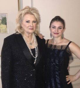 Candice Bergen Net worth, Age, Height, Family & More [2025 ...